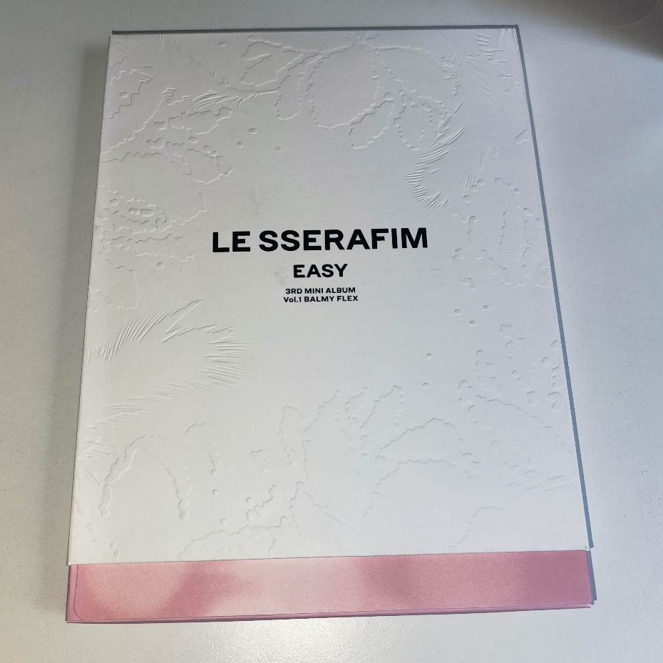LE SSERAFIM - [ EASY ] 3RD Mini Album VOL1 BALMY FLEX | Shopee Malaysia