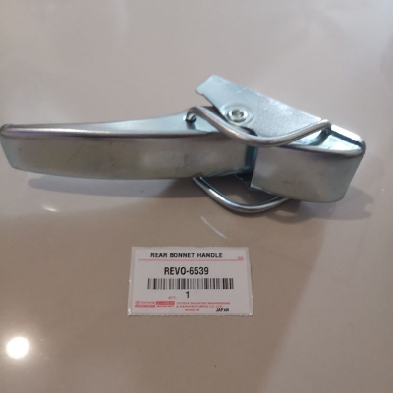 ORIGINAL TOYOTA REVO REAR GATE HANDLE/BONNET HANDLE(SINGLE CAB ...