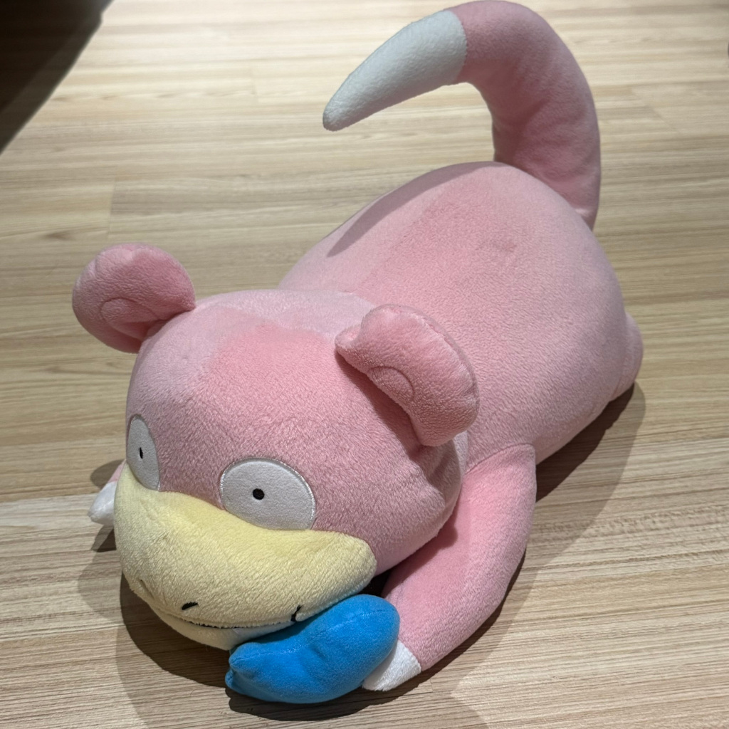 Banpresto Pokemon Sun & Moon Slowpoke Mogu Mogu Time Super Big Laying ...