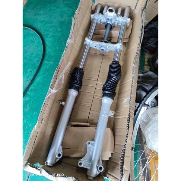 KAWASAKI KLX150 FRONT FORK ASSY + STEERING STEM COMP 0 DEPAN ARM SUSPENSION COMPLETE SET KAKI ...