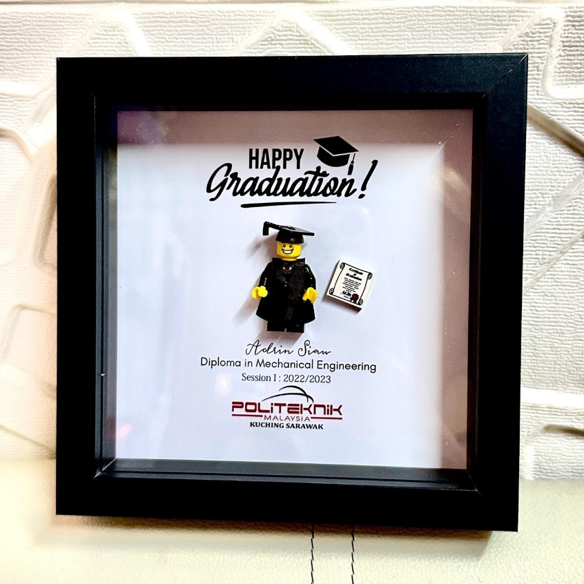 Photo frame HAPPY GRADUATION Special edition Lego Figure | Shopee Malaysia