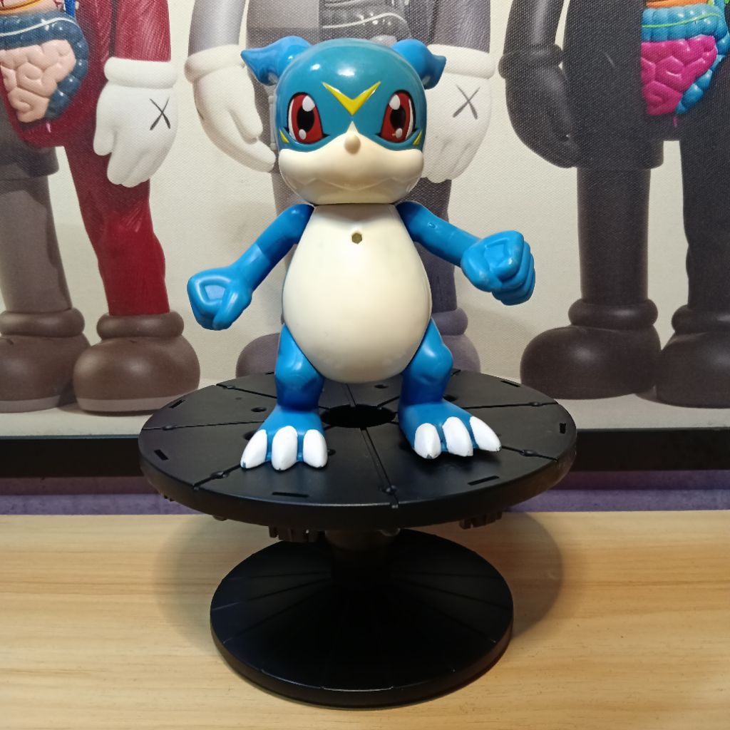 Vintage 2000 Bandai Digimon Digivolving Veemon Deluxe Playset Figure ...