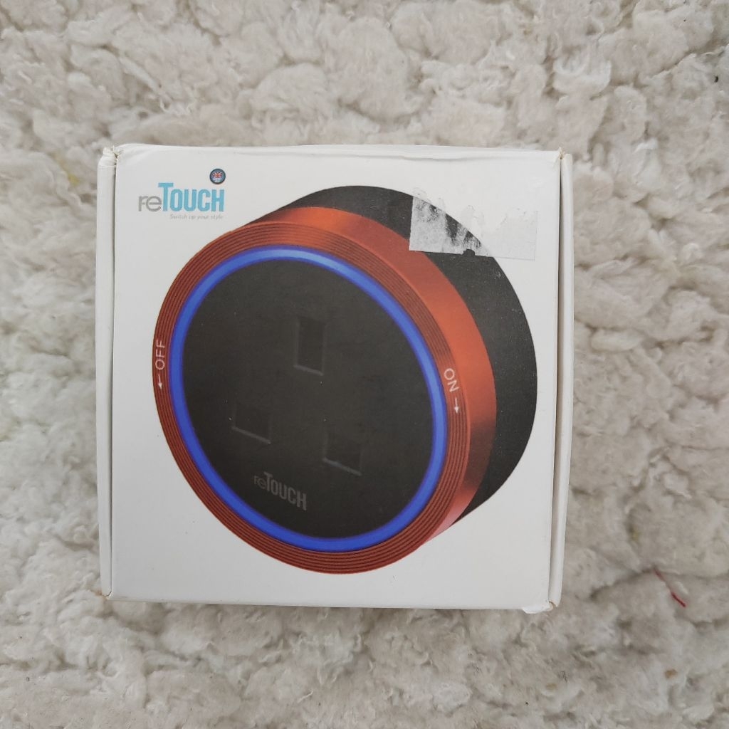 ReTouch 13A Universal Track Socket (box dented) | Shopee Malaysia