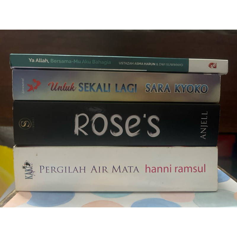 Novel Rose’s by Anjell (Combo preloved) | Shopee Malaysia