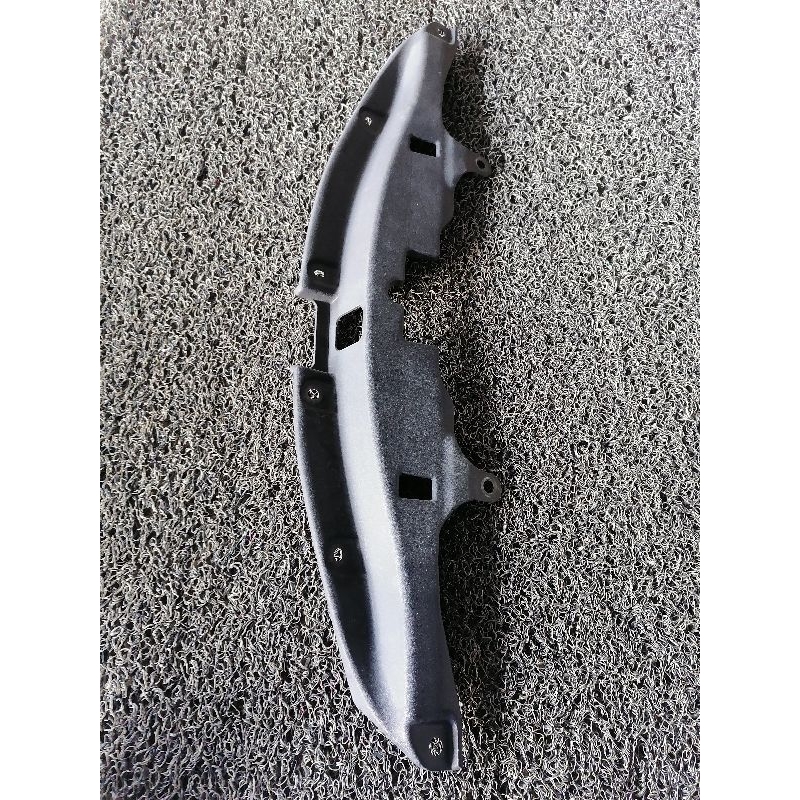 Toyota Wish zge20 radiator top cover panel used Japan original part ...