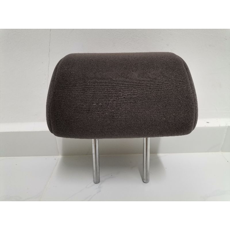 Proton Satria Neo Head Rest Seat Belakang Terpakai ORIGINAL | Shopee ...