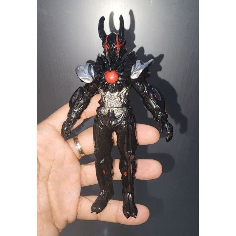 Bandai Ultraman Ultra Monster Kaiju Dark Lugiel sofubi 5.5 spark doll ...