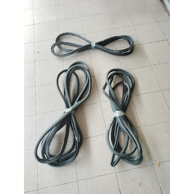 GETAH FRAME PINTU DOOR FRAME RUBBER TOYOTA ESTIMA ACR50 USED JAPAN🇯🇵 ...