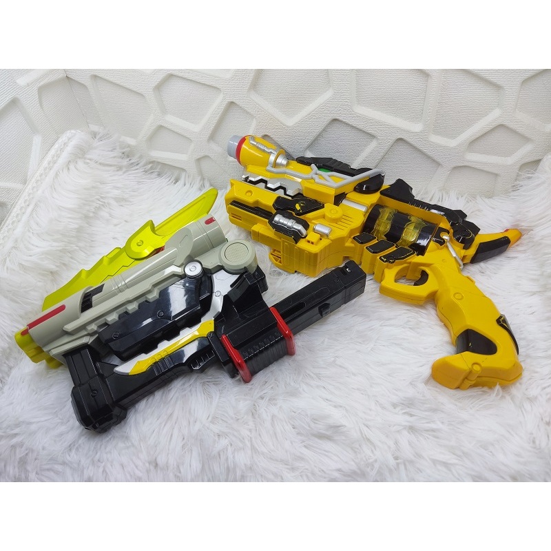Zyuden Sentai - Kyoryuger _ DX Gaburivolver & DX Zyuden Sword Gaburi ...