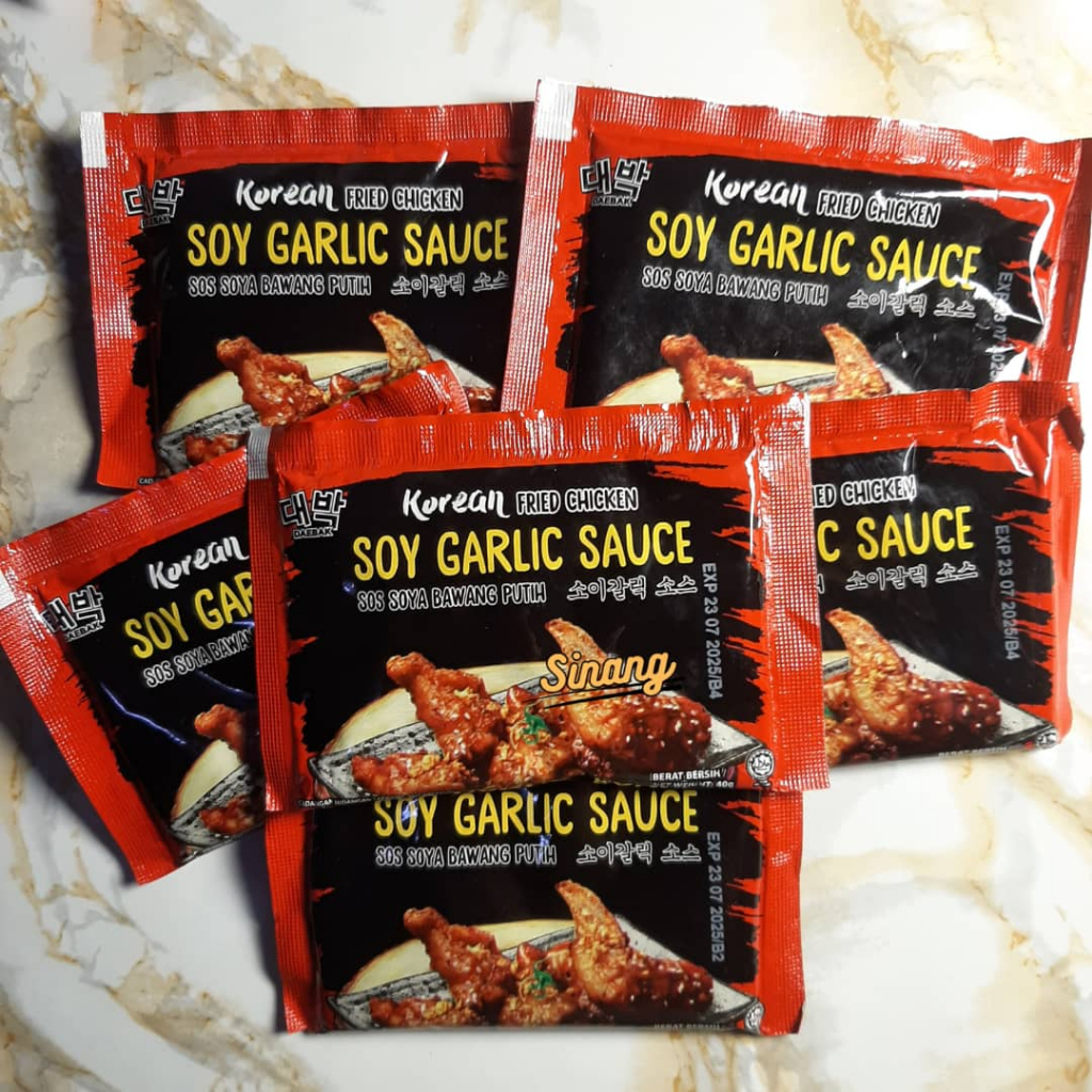 DAEBAK korean fried chicken soy garlic sauce sos soya bawqang putih 40g ...