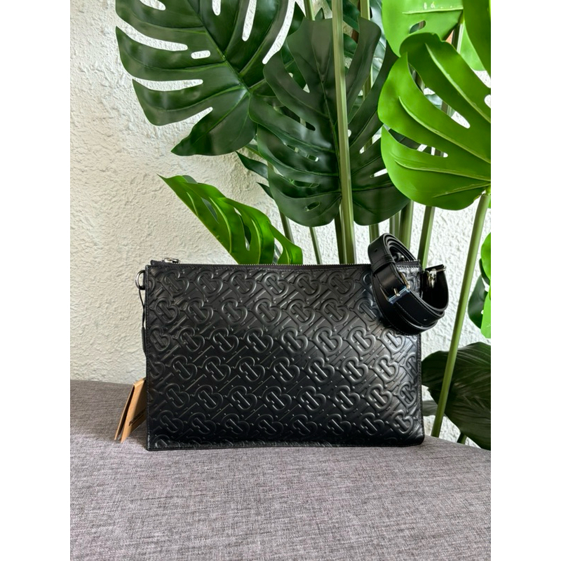 Authentic Burberry Edin TB Logo Unisex Street Style Logo Crossbody Bag ...