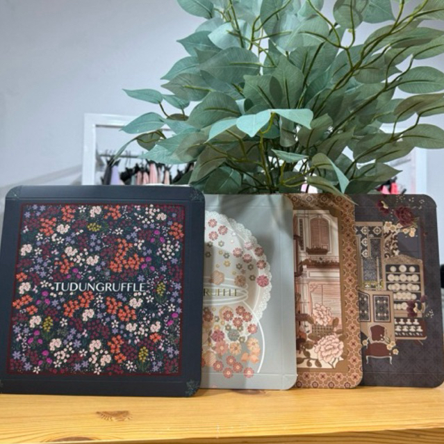 NAELOFAR TUDUNGRUFFLE RAYA PACKET 2025 / BOX TUDUNGRUFFLE / AMEERAZAINI ...