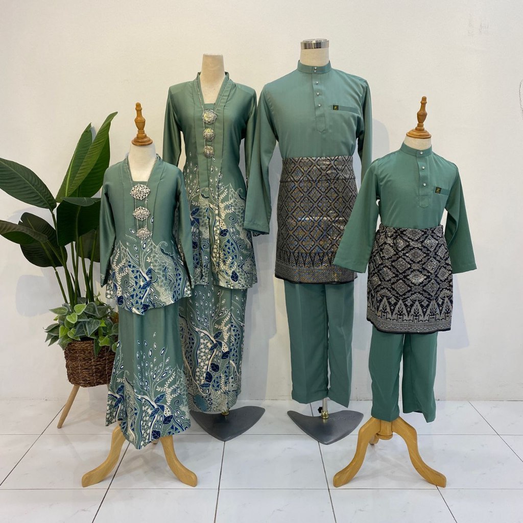Set Family Baju Kebarung Batik Flora Dan Baju Melayu | Shopee Malaysia