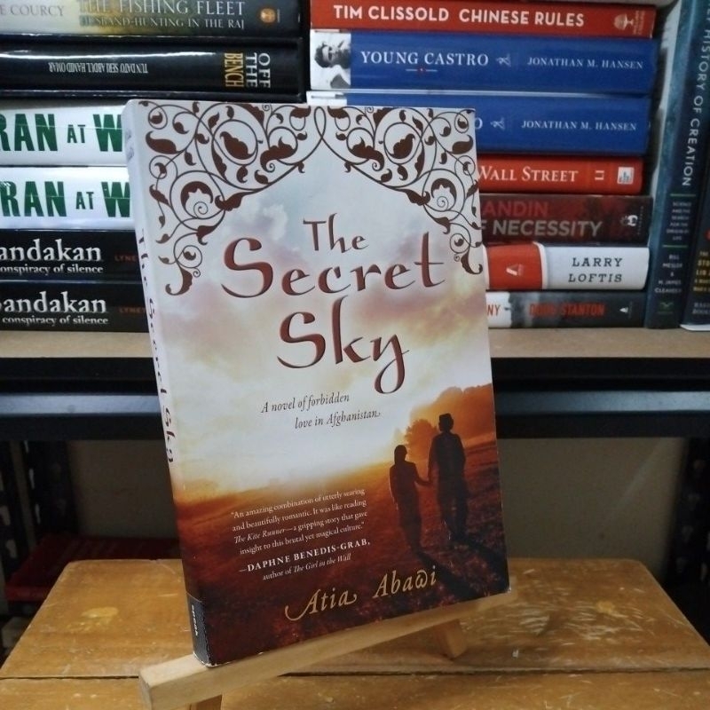 The Secret Sky by Atia Abawi | Shopee Malaysia