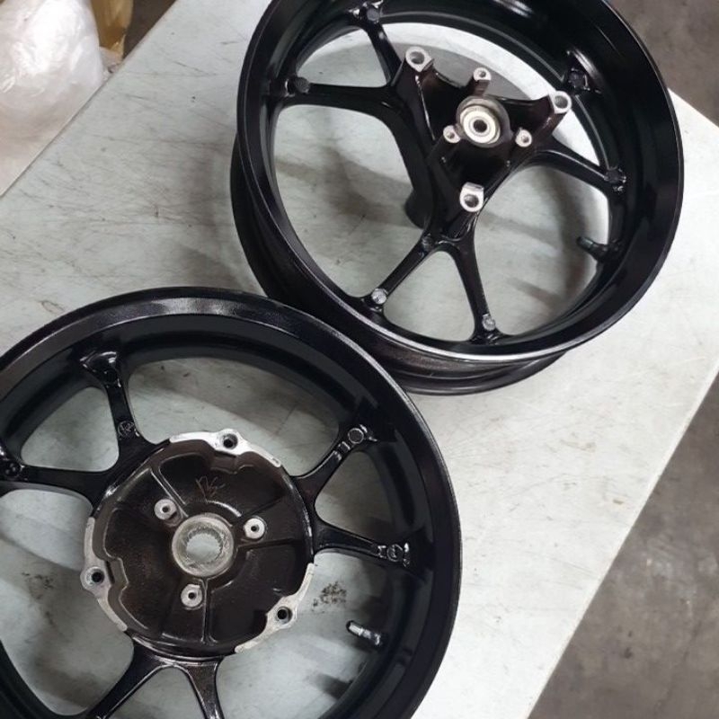 YAMAHA NMAX - 155 V2 SPORT RIM ORIGINAL MOTOR (USED) DEPAN & BELAKANG ...