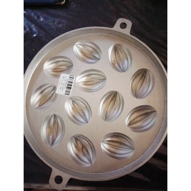 Acuan Aluminium Bahulu besar | Shopee Malaysia