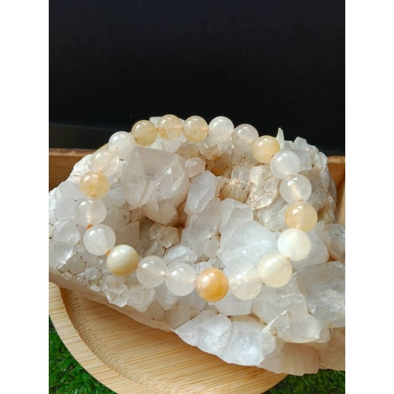 33Crysyal Golden Thread Jade Bracelet (with certificate) | Shopee Malaysia