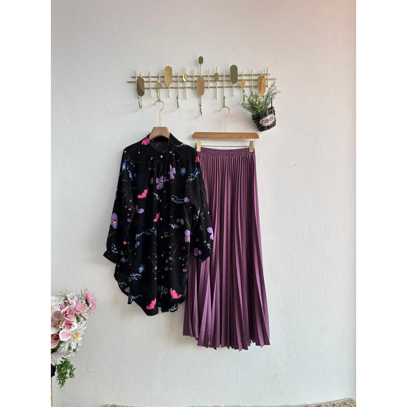 🔥READYSTOCK🔥 Baju set viral / Baju set jalan jalan | Shopee Malaysia
