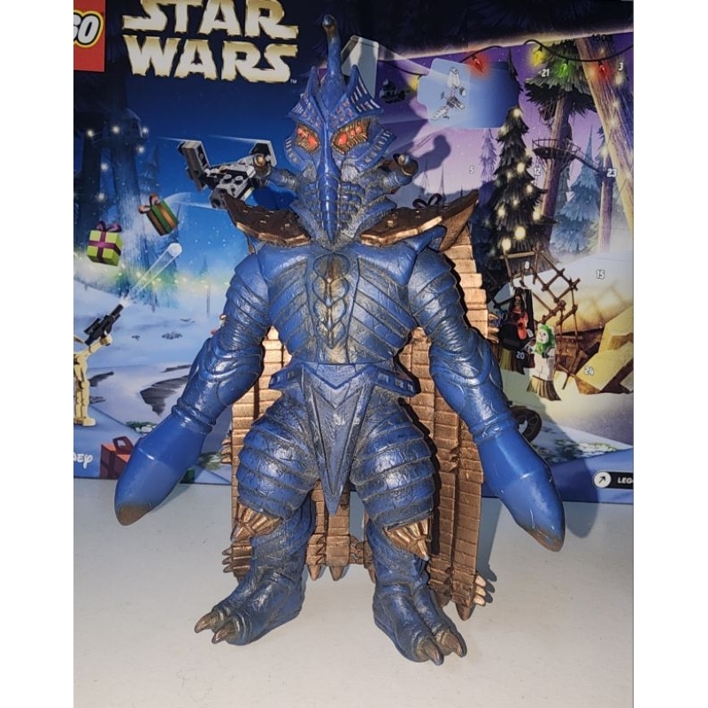 Bandai Ultraman Ultra Monster Kaiju Alien Temperor 6 inches. | Shopee ...