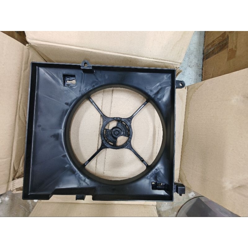 ORIGINAL CHEVROLET AVEO T250 RADIATOR COOLING FAN GUARD(YEAR 2006-2011 ...