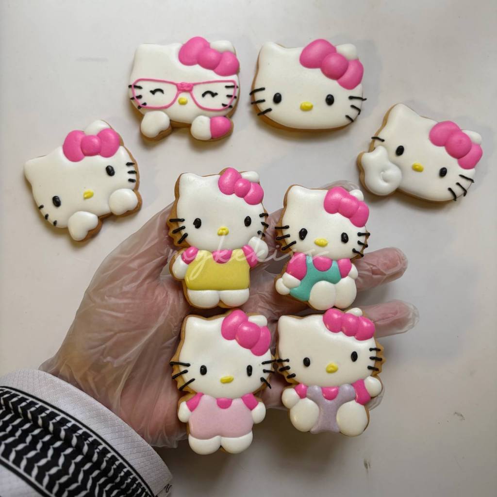 Hello Kitty Sugar Cookies Fancy Cookies Butter Cookies Icing Cookies ...