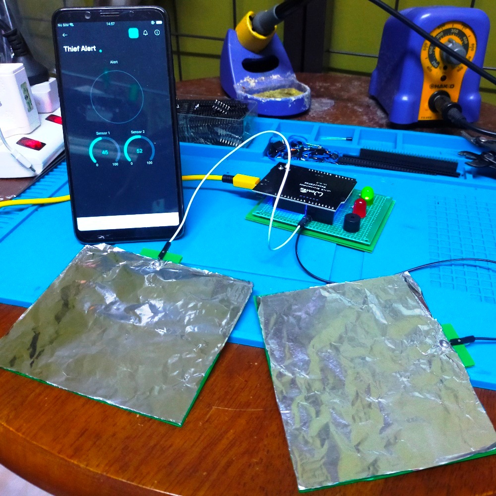 Arduino IoT Apps Blynk Project ESP32 Thief Detector Touch Floor ...