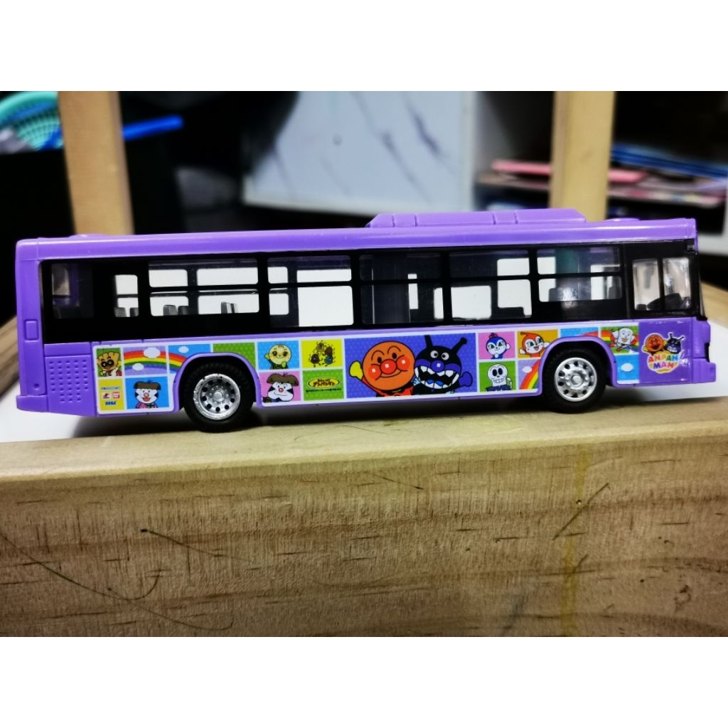 bas diecast Agatsuma Diapet isuzu bas 1/64 | Shopee Malaysia