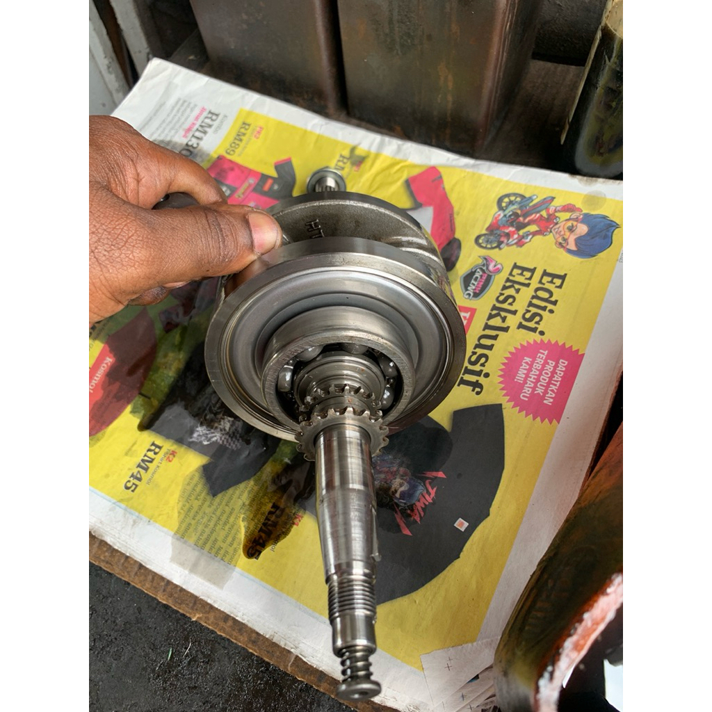 SYM VTS200 crankshaft 100% Original motor | Shopee Malaysia