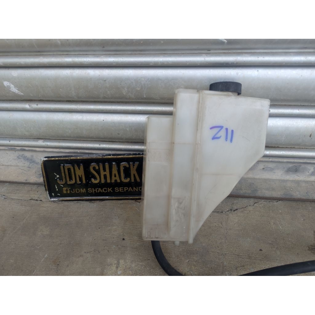 NISSAN MARCH K12 CUBE Z11 COOLANT SPARE TANK | Shopee Malaysia