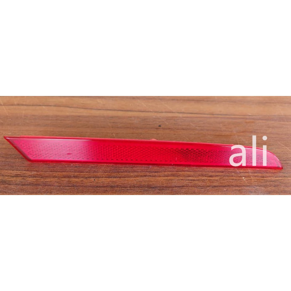 PERODUA AXIA REAR BUMPER REFLECTOR CASING MERAH NEW | Shopee Malaysia
