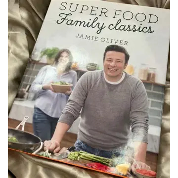 Super Food Family Classics by Jamie Oliver | Shopee Malaysia
