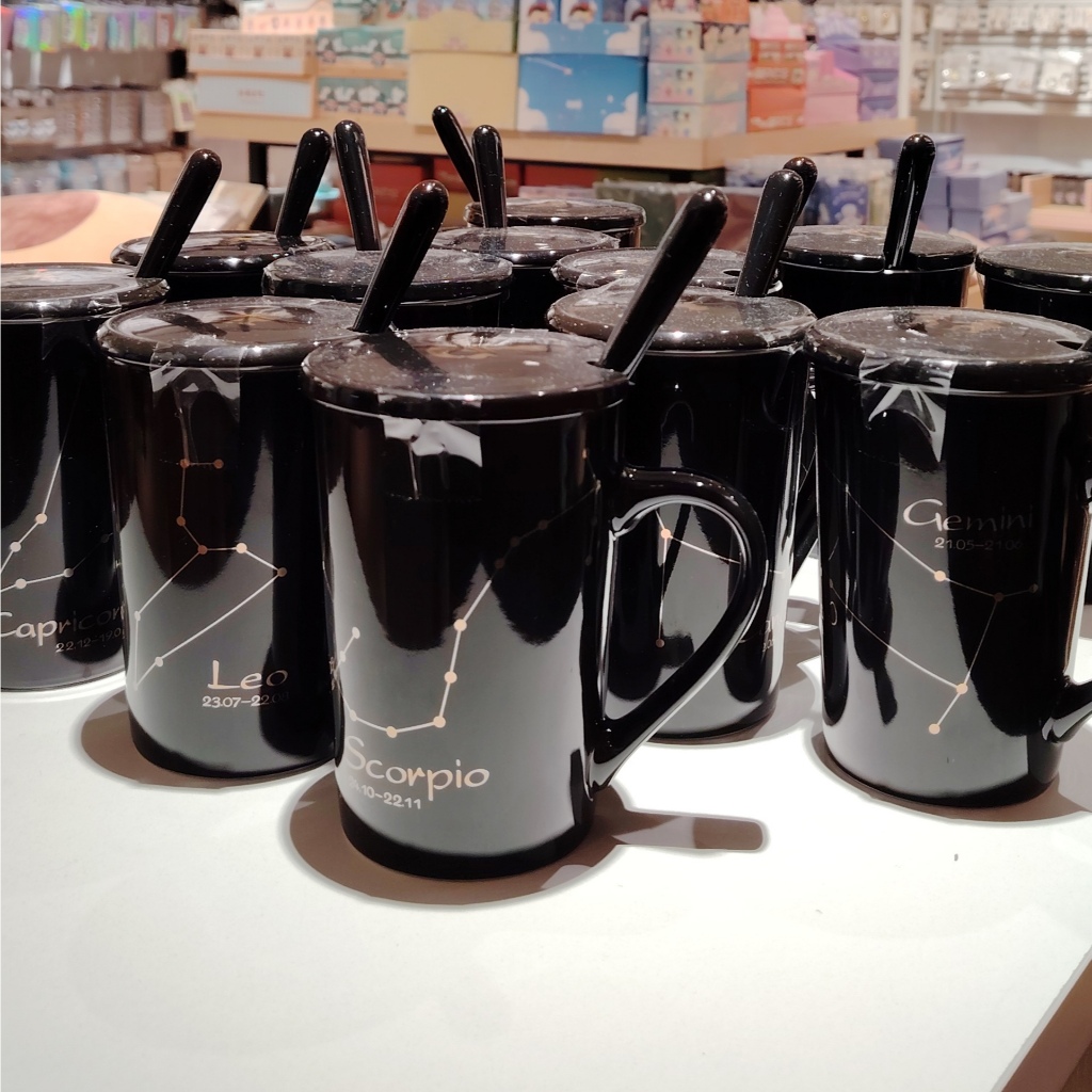 ZODIAC SIGNS CUPS WITH TOP AND SPOON!!! | Shopee Malaysia