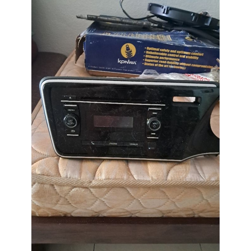 Honda city E spec gm6 2015 ORIGINAL audio head unit with casing (Used ...