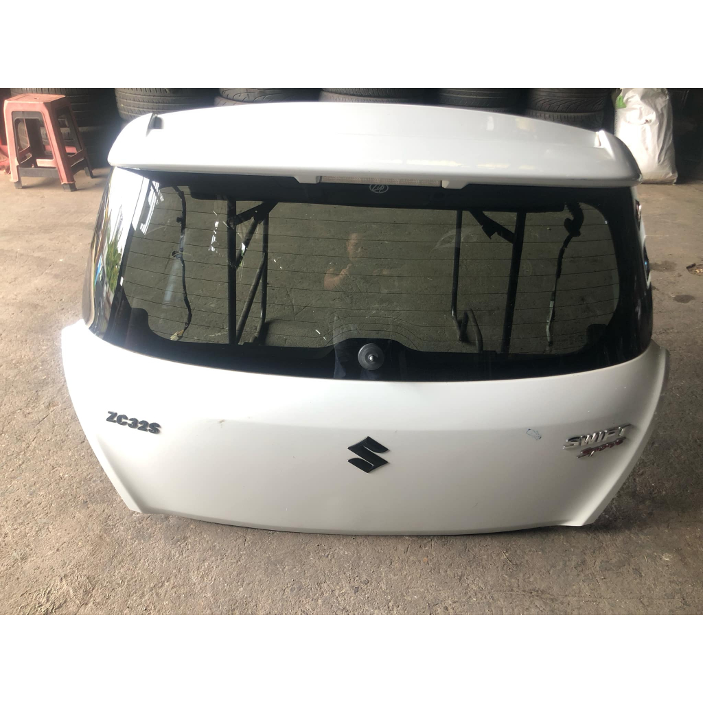 Suzuki Swift Sport ZC32S Rear Bonnet Ori Japan | Shopee Malaysia