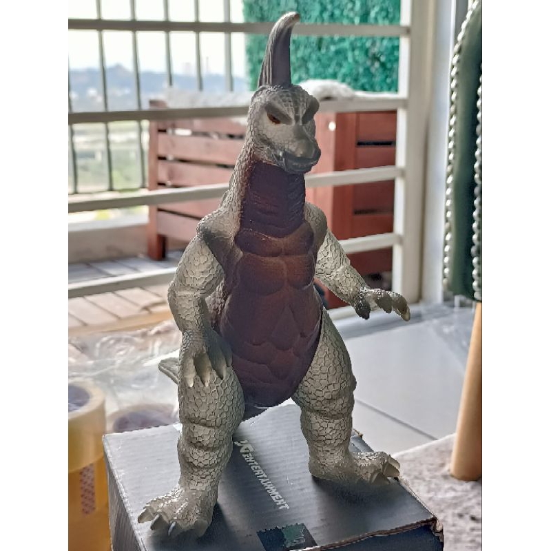 Ultra Monster Series Soft Vinyl Doll Figure Monster Ultraman Earthtron ...