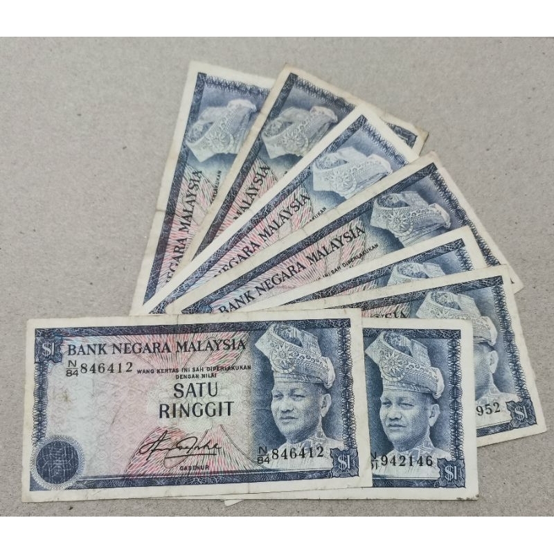 Offer Banknote Malaysia Rm1 Siri 4 With VF condition Seperti di gambar ...