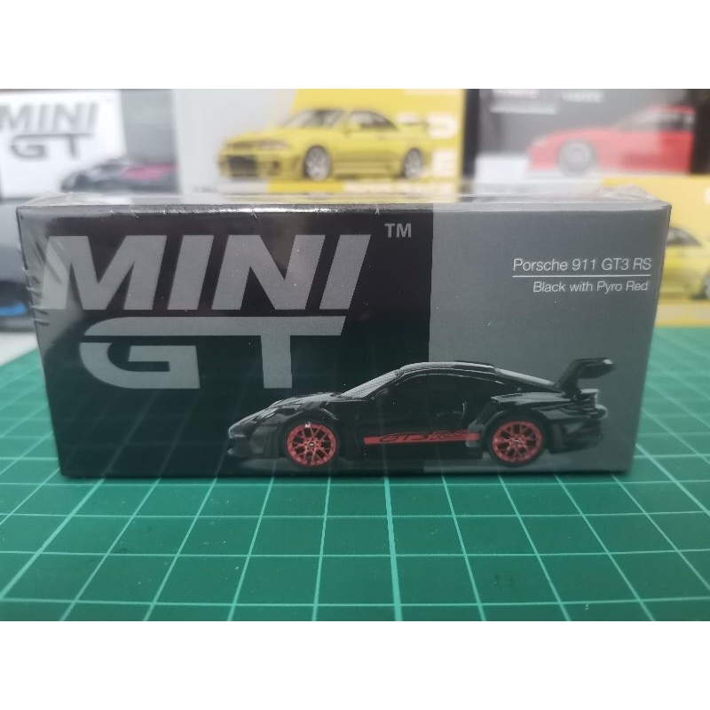 Mini GT 1/64 #681 Porsche 911 (992) GT3 RS Black with Pyro Red LHD ...