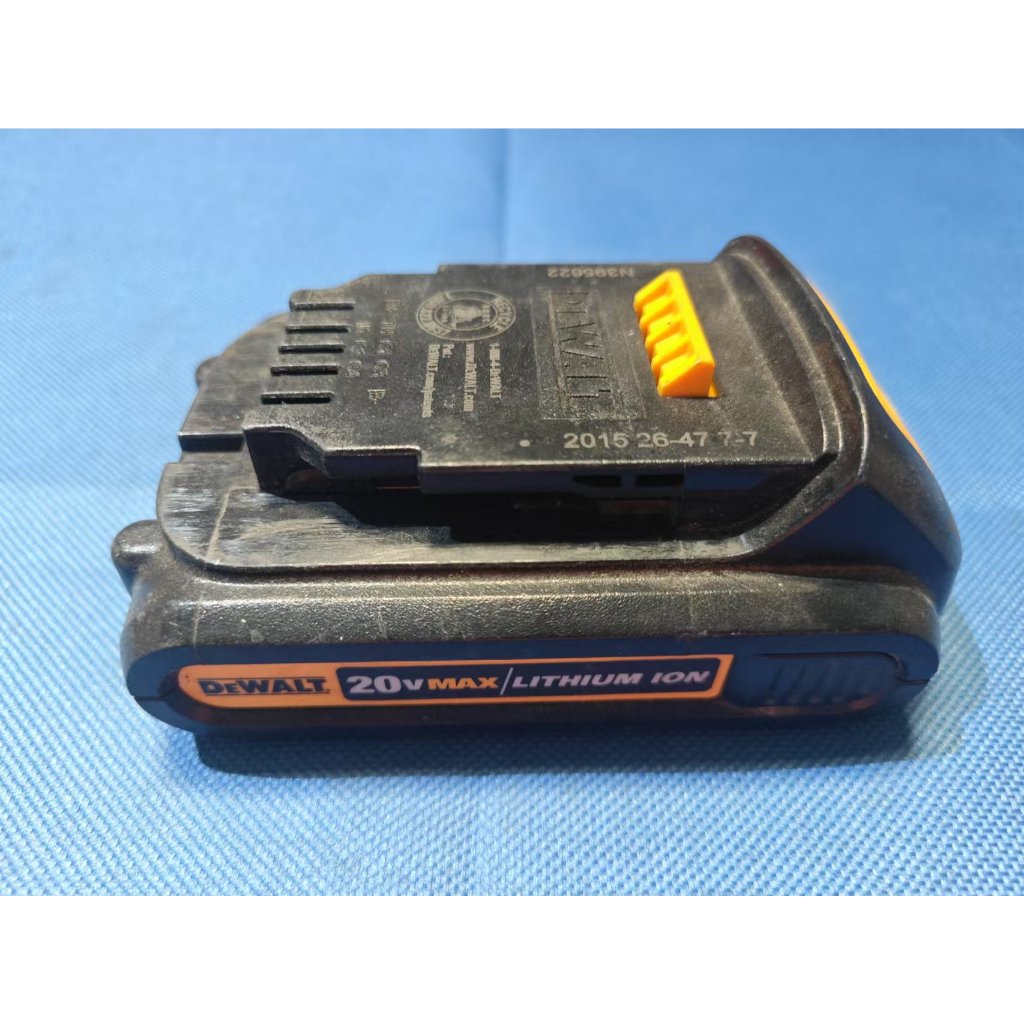 DEWALT DCB207 20V 1.3AH | Shopee Malaysia