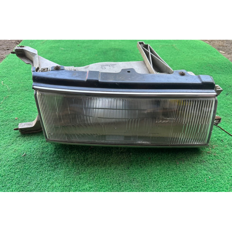 Headlamp (RH), toyota corona coupe 2.0 GT-R (ST162). Original japan ...