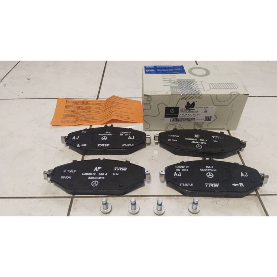 0004209300 BRAKE PAD FRONT MERCEDES W205 C250 C300 W213 E200 E250 W253 ...