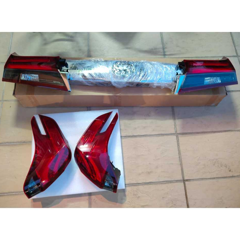 Toyota Alphard USED Tail Lamp Rear Tail Light ORIGINAL from Japan LIKE ...