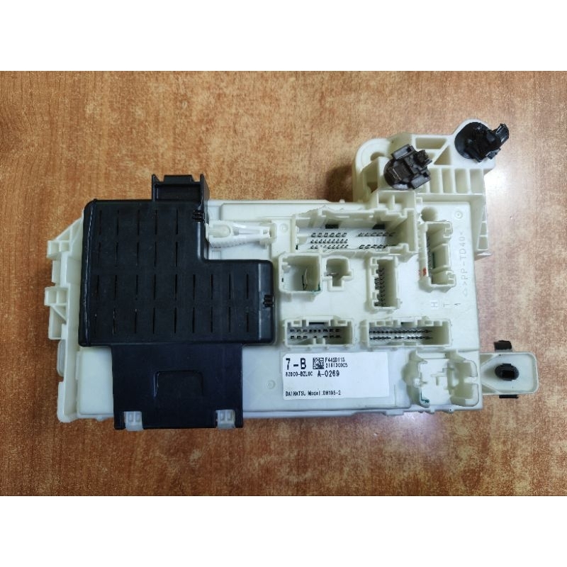 produa myvi d20n fuse box (bzl00) | Shopee Malaysia