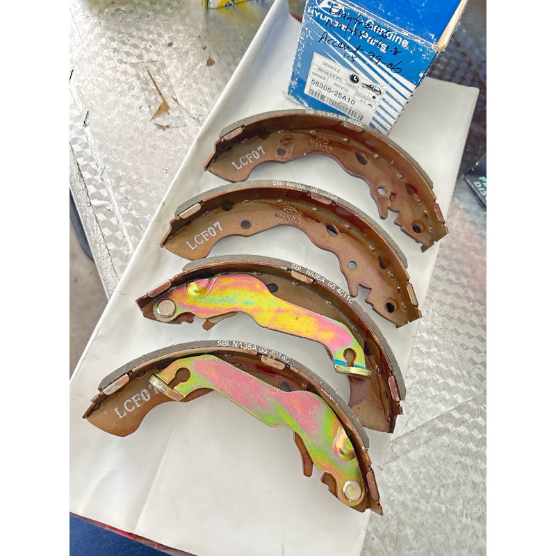 HYUNDAI MATRIX ACCENT 1.5 ELANTRA REAR BRAKE SHOE SET （ORI） | Shopee ...