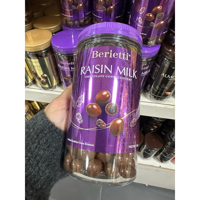 Coklat Langkawi Beriettie Milk/Dark Chocolate Almond/Raisin | Shopee ...