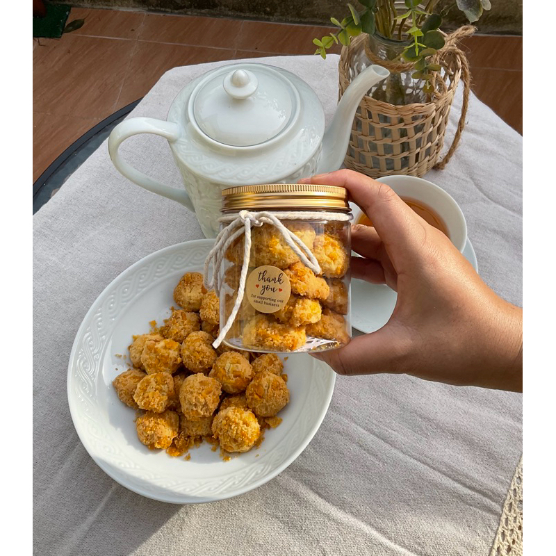 FRESHLY BAKED CRUNCHY CORNFLAKES COOKIES (17pcs/45pcs) BISKUT ...