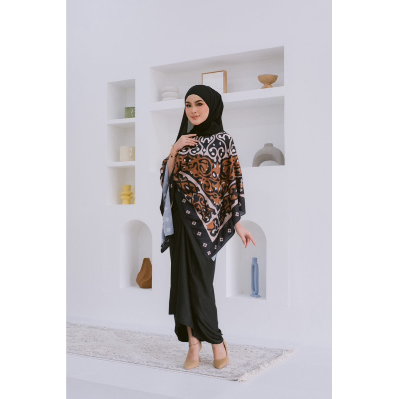 Lily Maria In Blackish Gold | Shopee Malaysia