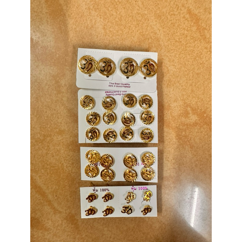 Gold Sanskrit Omm Design with pair | Shopee Malaysia