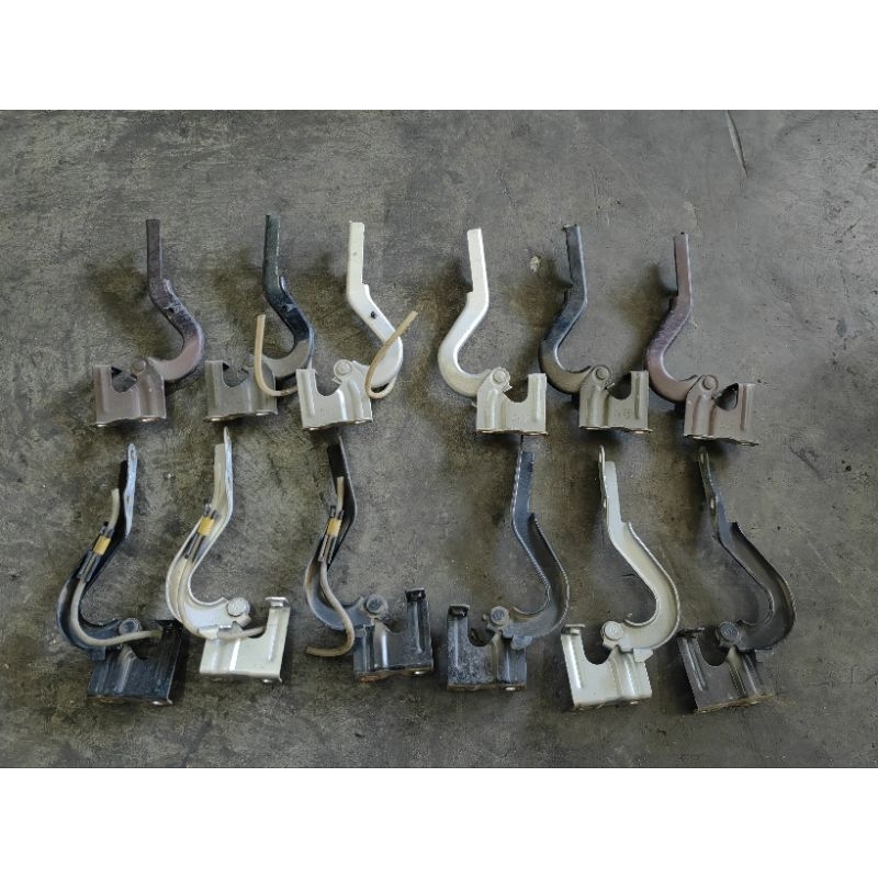 TOYOTA ZGE20 WISH FRONT BONNET BRACKET LEFT & RIGHT SET ( 660 ) USED ...