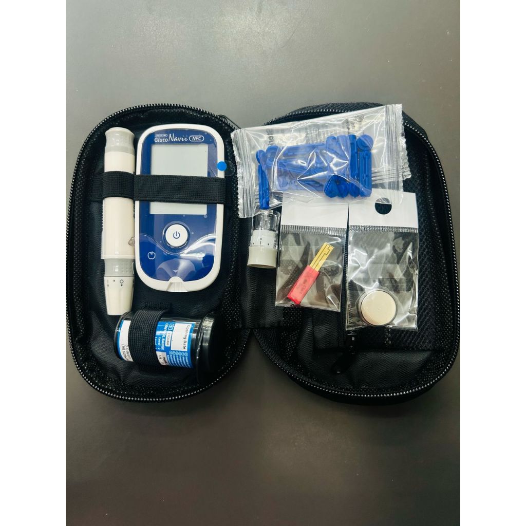 STANDARD GLUCONAVII BLOOD GLUCOSE MONITORING SYSTEM STARTER KIT (25'S ...