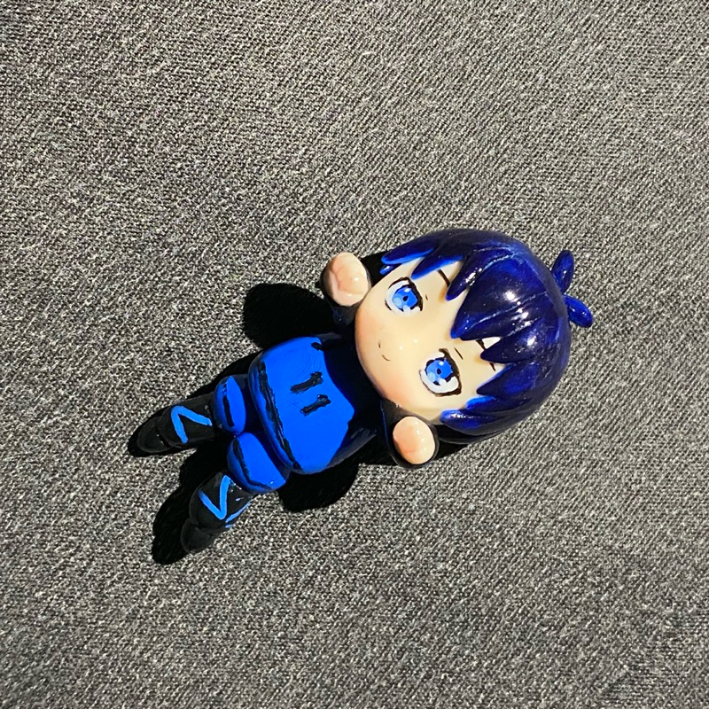 ugly dusty Isagi blue lock hipper small size | Shopee Malaysia